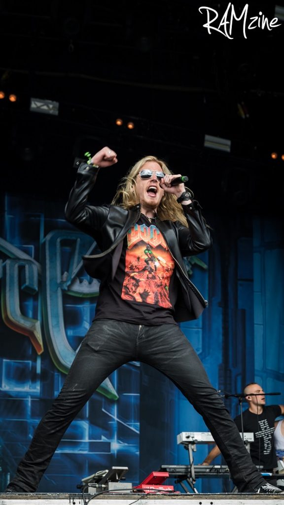 Interview: DragonForce guitarist Herman Li - Bloodstock 2016 (Podcast ...