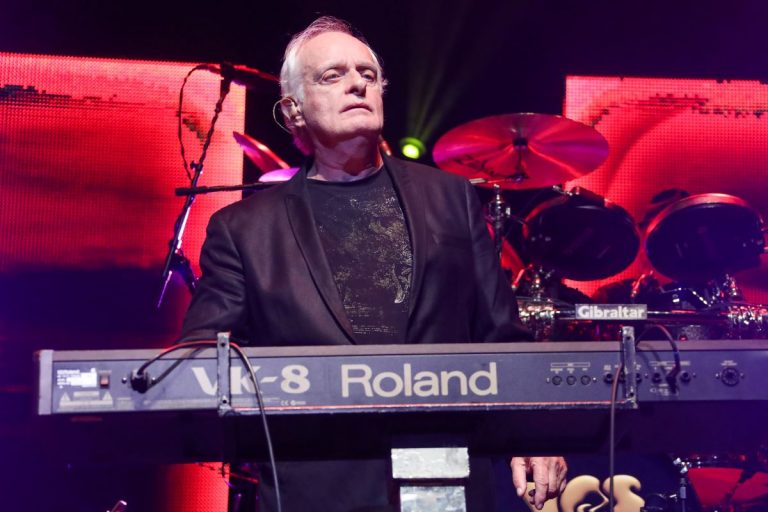 Tony Kaye's Sweetest Dreams - RAMzine