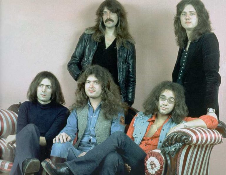 Celebrating Burn's 50th Anniversary... Glenn Hughes Performs the ...