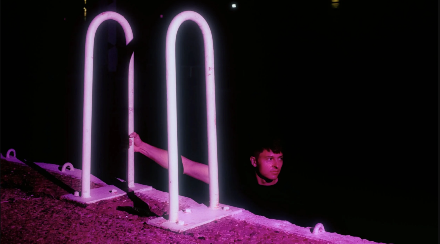Max Avoidance shares fourth single 'Easy' - RAMzine